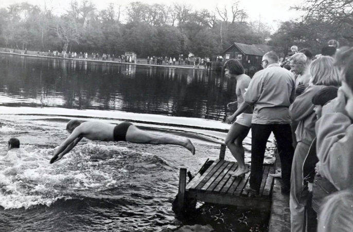 Festive Swims 2024 – Outdoor Swimming Society Outdoor Swimming Society